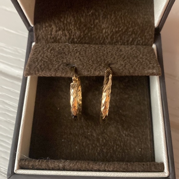 Jewelry | 14k Gold Hoop Earrings From Jareds | Poshmark